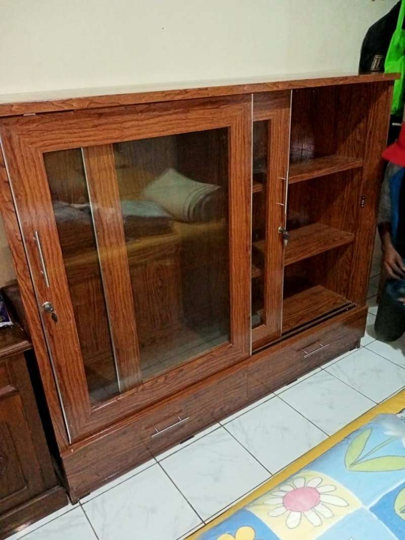Jual Rak Sepatu Minimalis Pintu Kaca Sliding di Seller Zaidan Gallery ...