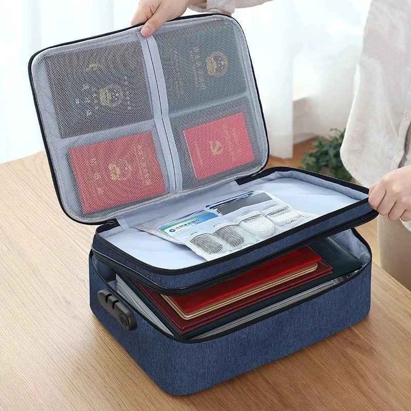 Promo Tas Travel Dokumen Bag kunci Lock Diskon 35% di Seller SENANG ...