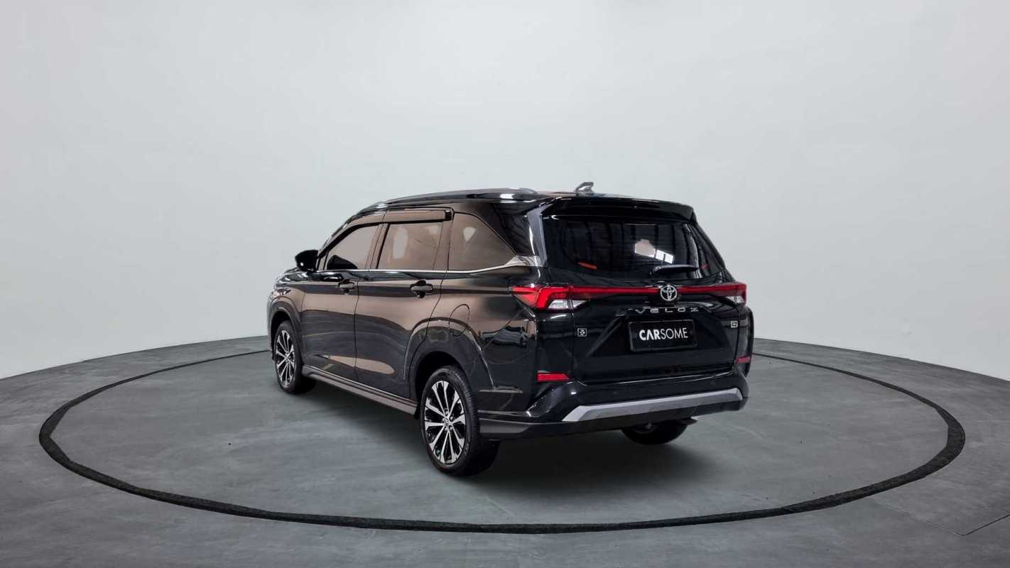 Jual 2021 Toyota Veloz Q Tss 1.5 C7v3000 Di Seller Carsome Indonesia ...
