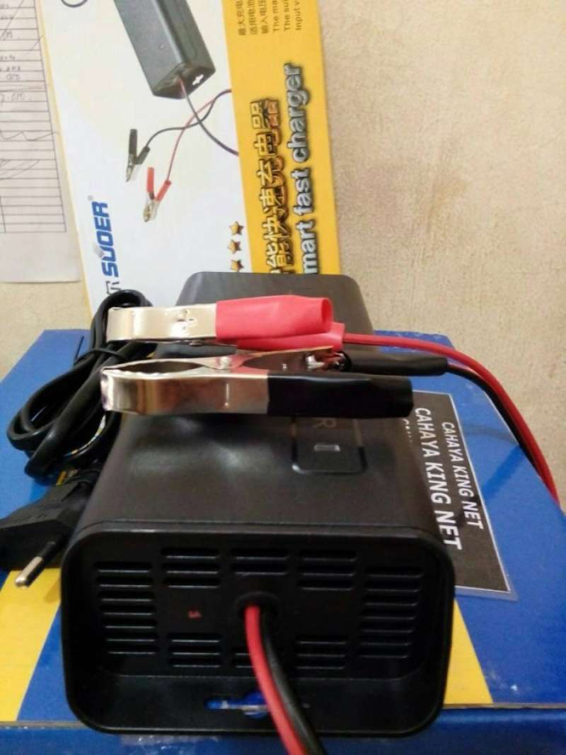 Jual Charger accu /aki merk Suoer 12v 10a intellegent battery AUTOMATIC ...