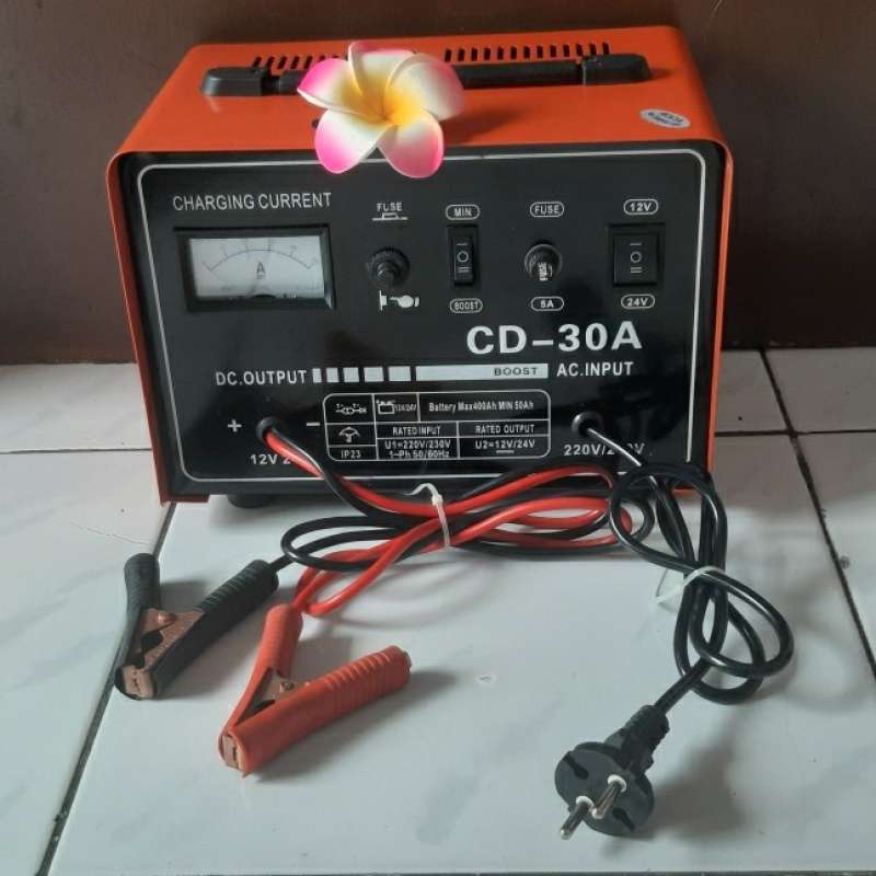 Jual Charger CAS AKI Accu 12V-24V 30 A Motor Mobil Rocia Quick Charger ...