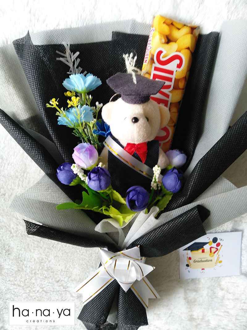 Jual Bouquet Buket Bunga Teddy Bear Wisuda Dan Coklat Silverqueen Di ...