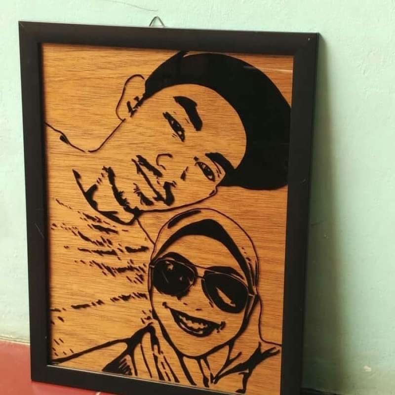 Jual Frame Lukisan siluet photo wajah, Lukis Wajah Silhoutte 2 Wajah ...