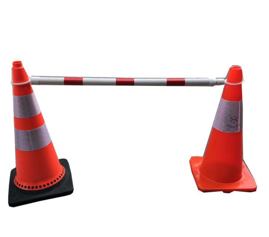 Promo Sa Traffic Cone 90 Cm Dasar Hitam Double Scotlight Kerucut Alat ...