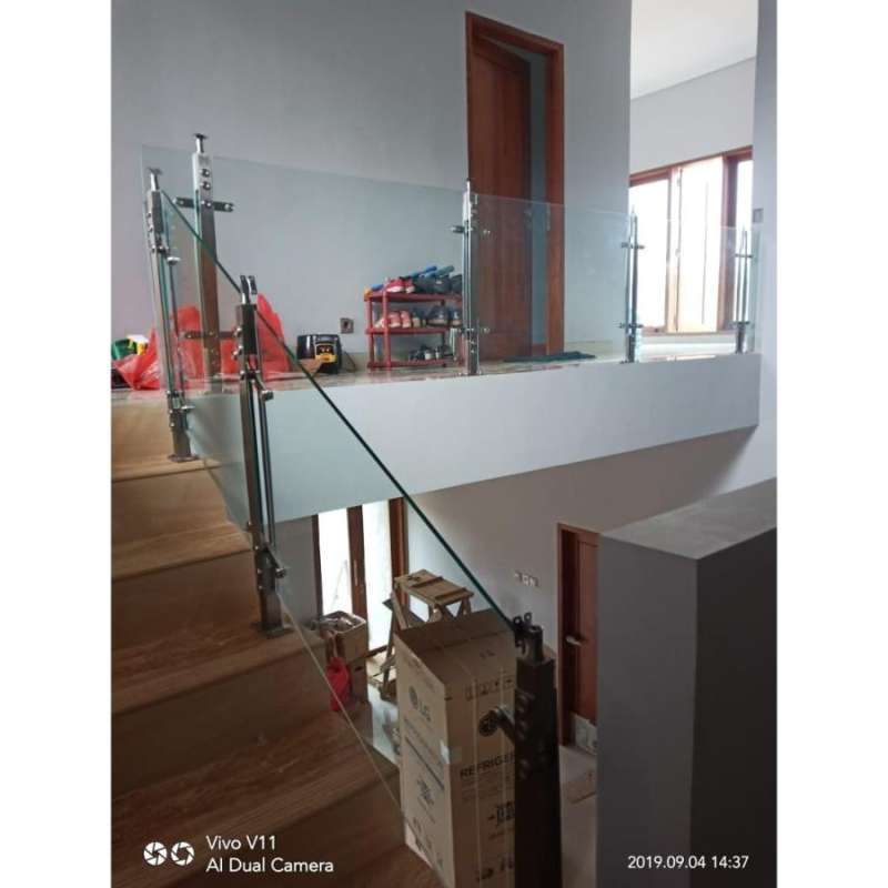 Jual Railing Tangga Kaca Tempered 10 Mm Di Seller Chelatama - Bojong ...