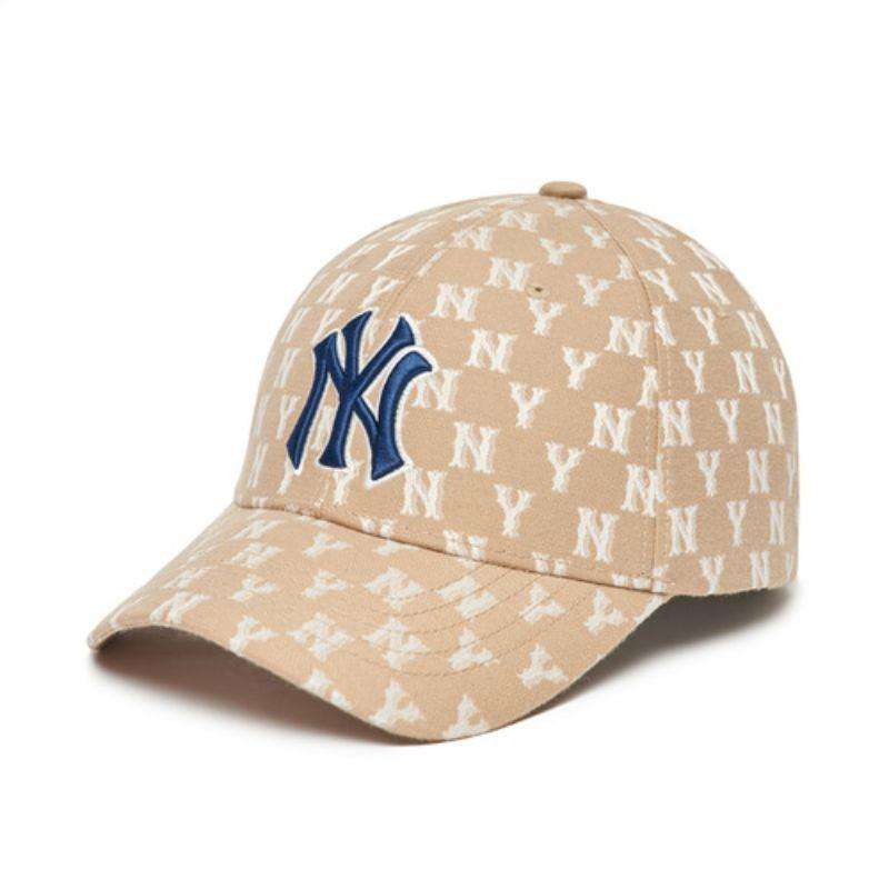 Jual Classic Monogram Structure Ball Cap New York Yankees - Sky Blue di ...