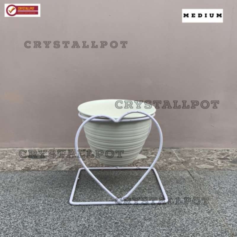 Jual standing pot bunga love | rak pot bunga love - standing besi ...