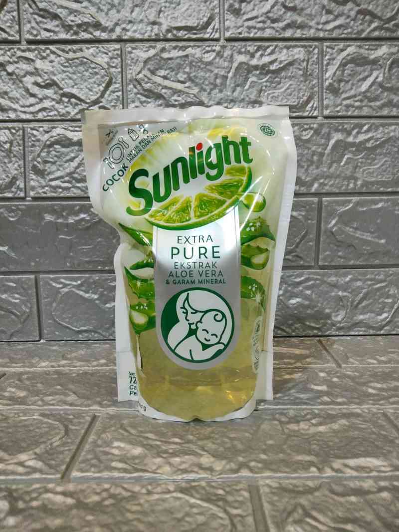 Jual Sunlight Cairan Extra Pure Ekstra Pencuci Piring Aloe Vera 720Ml ...