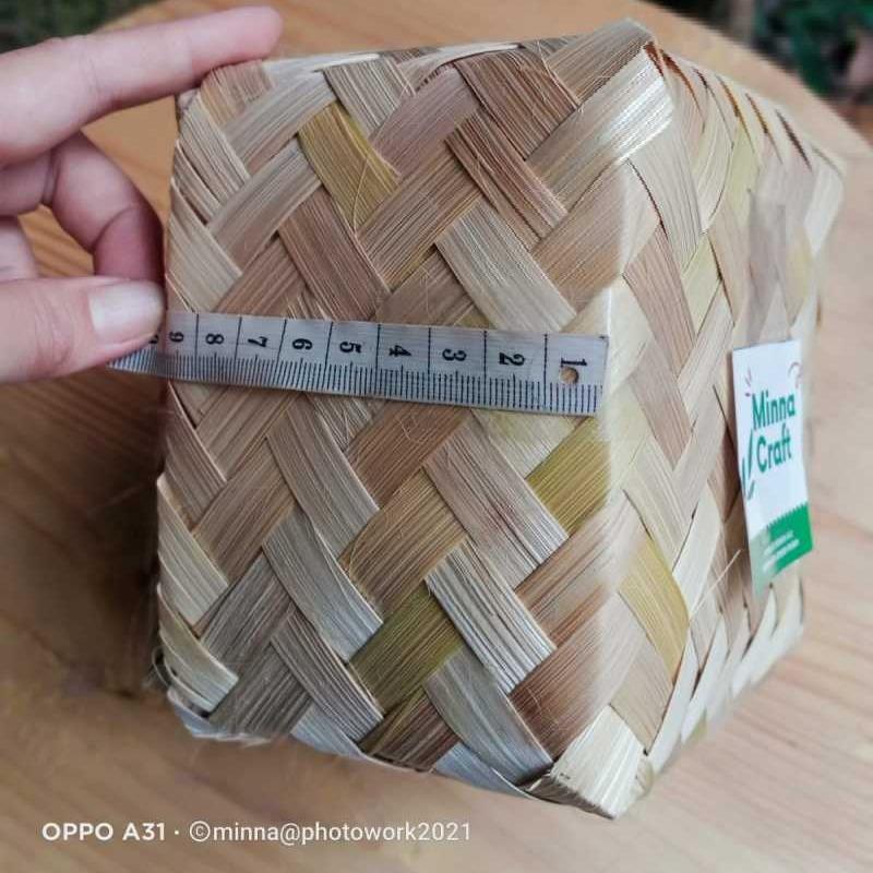 Jual Besek Bambu Anyaman Per 10 Pasang Size 15x15x8cm Besek Bambu ...