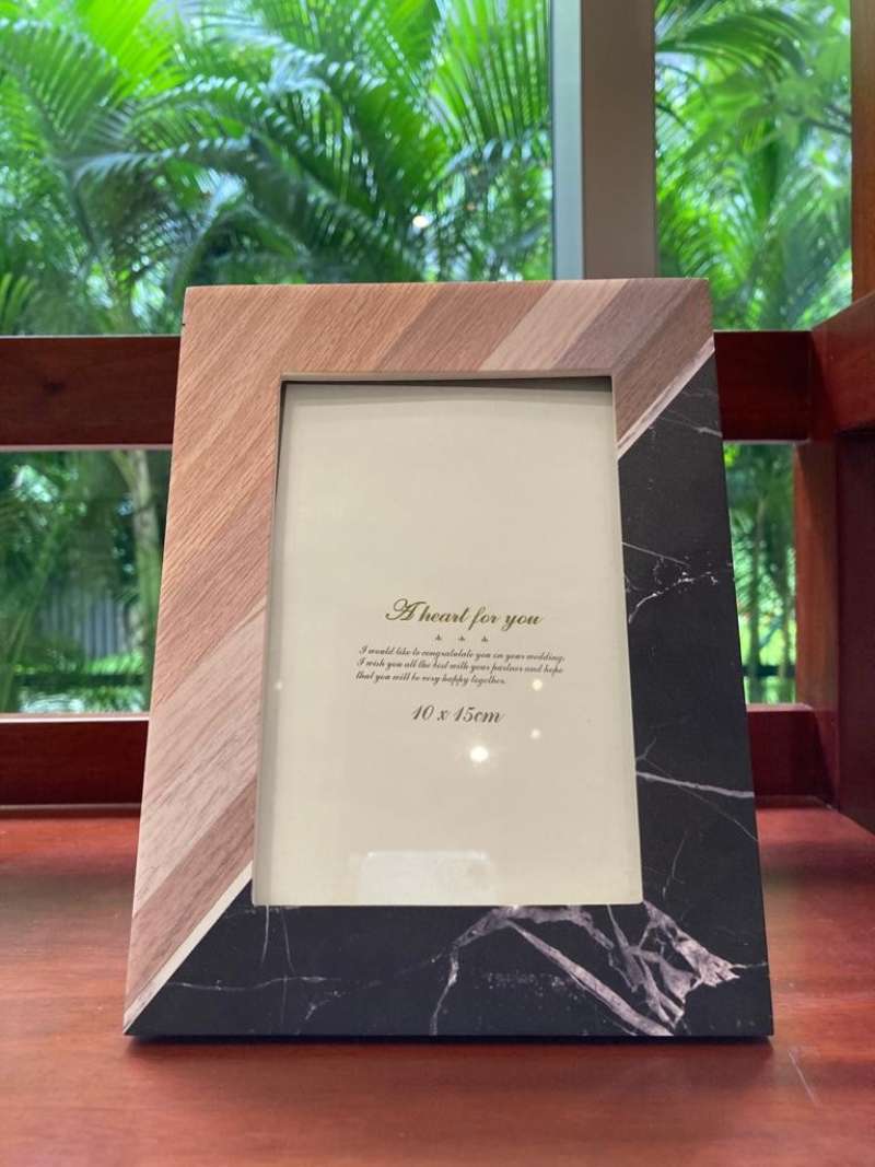 Jual Photo Frame Resin Nordic Art Style Bingkai Foto 4r Tinggi 19cm ...
