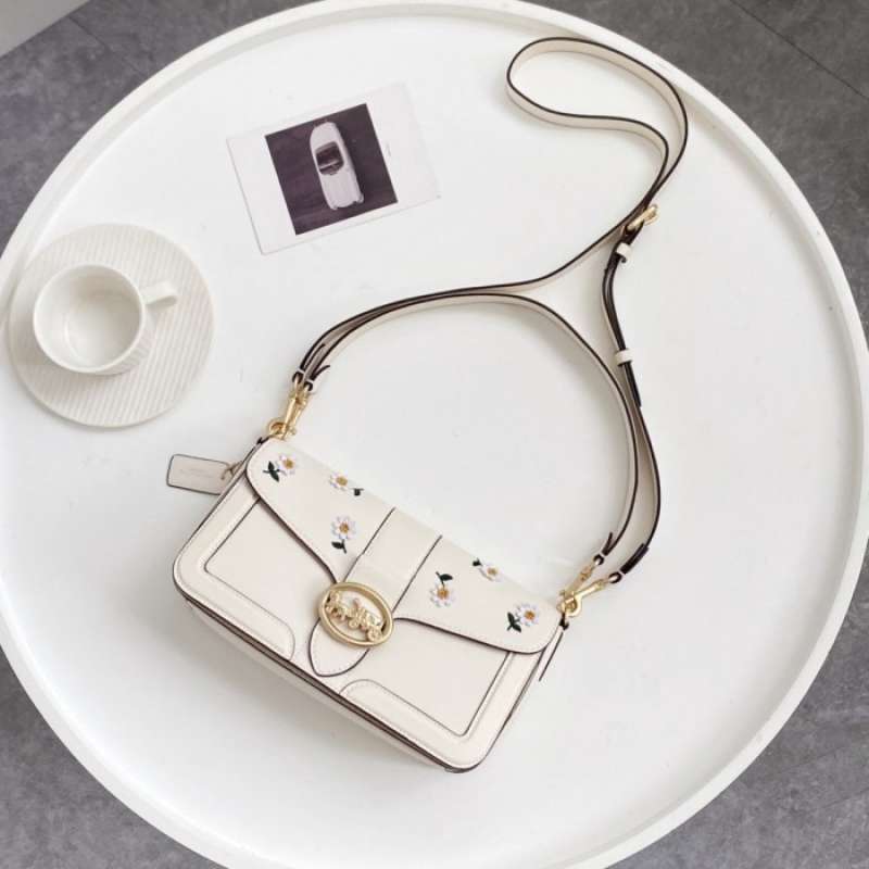 Jual Coach Georgie Shoulder Bag With Daisy Embroidery di Seller ...