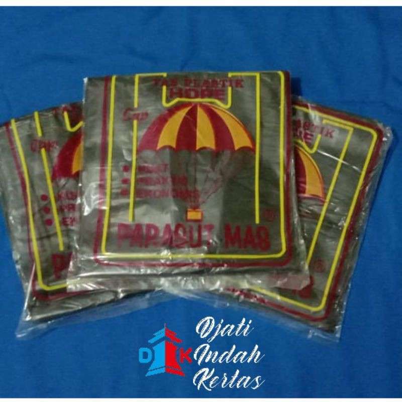 Promo Diburu Banget!!! Plastik Kresek Hitam Merk Parasut Mas Uk Kecil ...