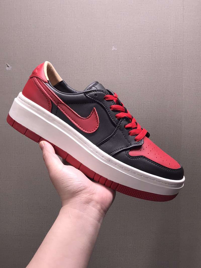 Jual Nike Air Jordan 1 tingkat rendah Se putih dan biru sepatu basket ...