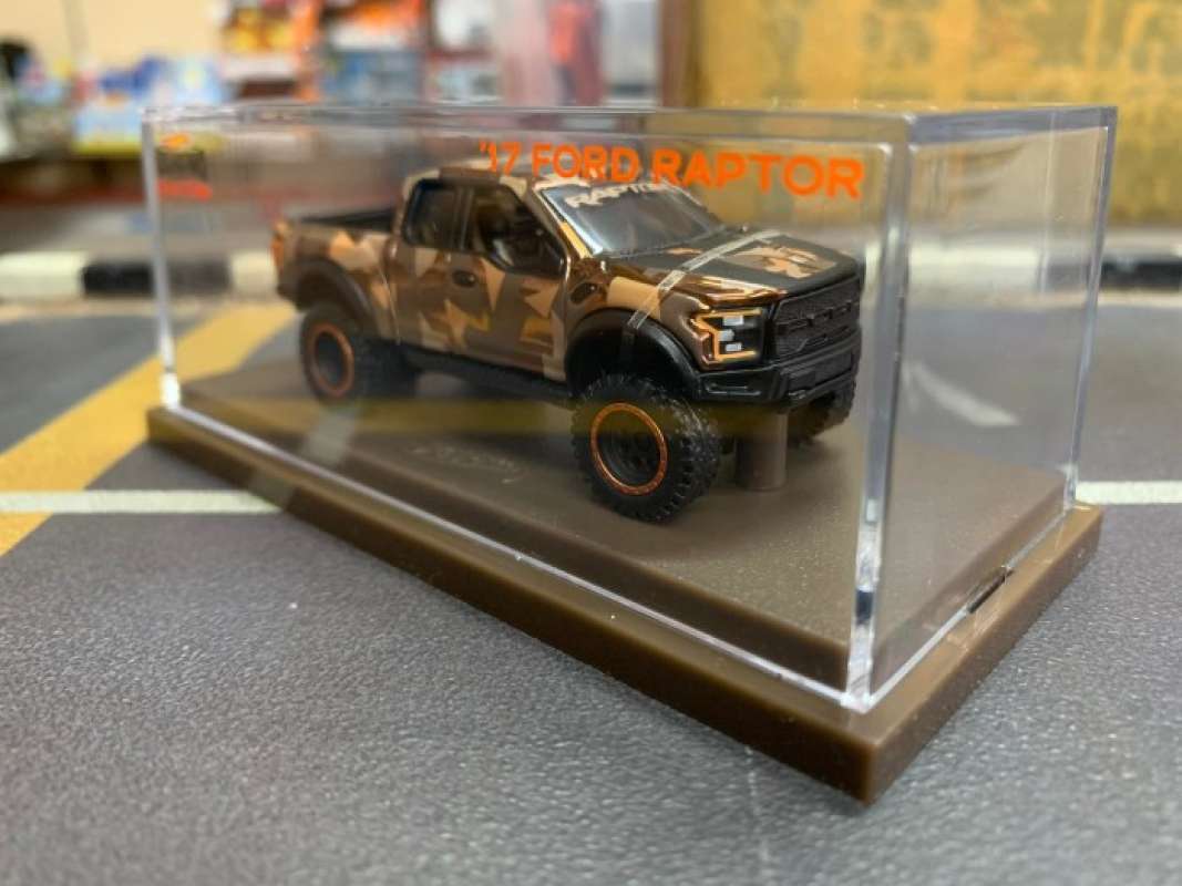 Jual Hotwheels RLC Ford Raptor F150 Camouflage - 19014/25000 di Seller ...