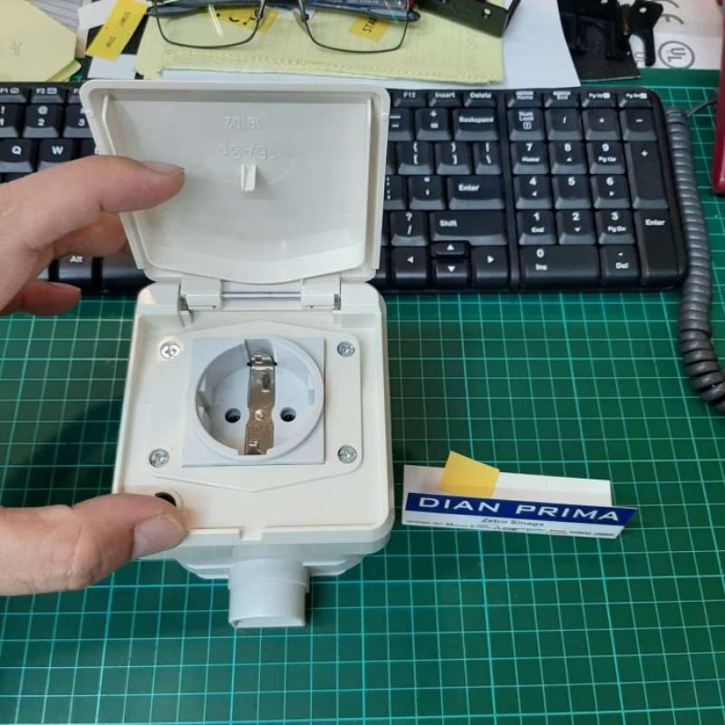 Promo Mennekes 4972 Outlet Cepex + Mounting Box Schuko 16A 2P+E 230V Ip ...