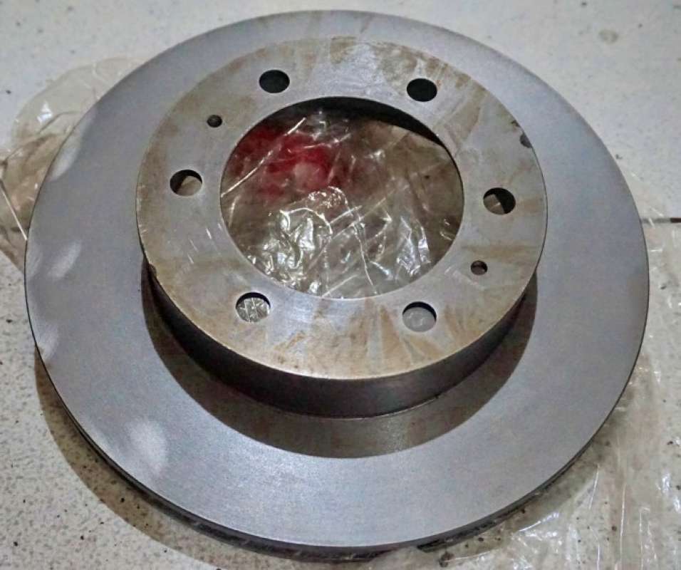 Jual FRONT DISC BRAKE TOYOTA HILUX VIGO DC FORTUNER PIRINGAN CAKRAM REM ...