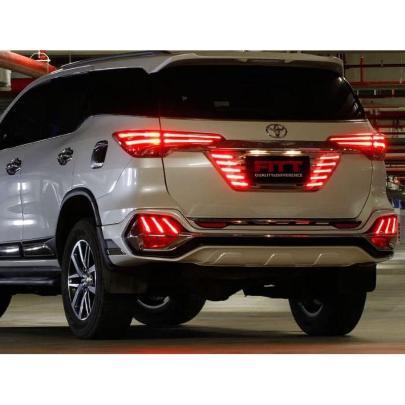 Jual Fitt All New Fortuner License Plate Frame With Led 38-050 Di ...