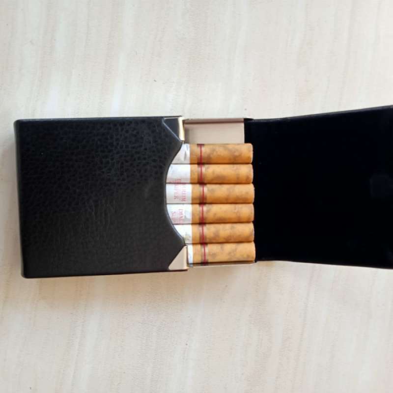 14 Rekomendasi Kotak Rokok dengan Desain Stylish (2023)