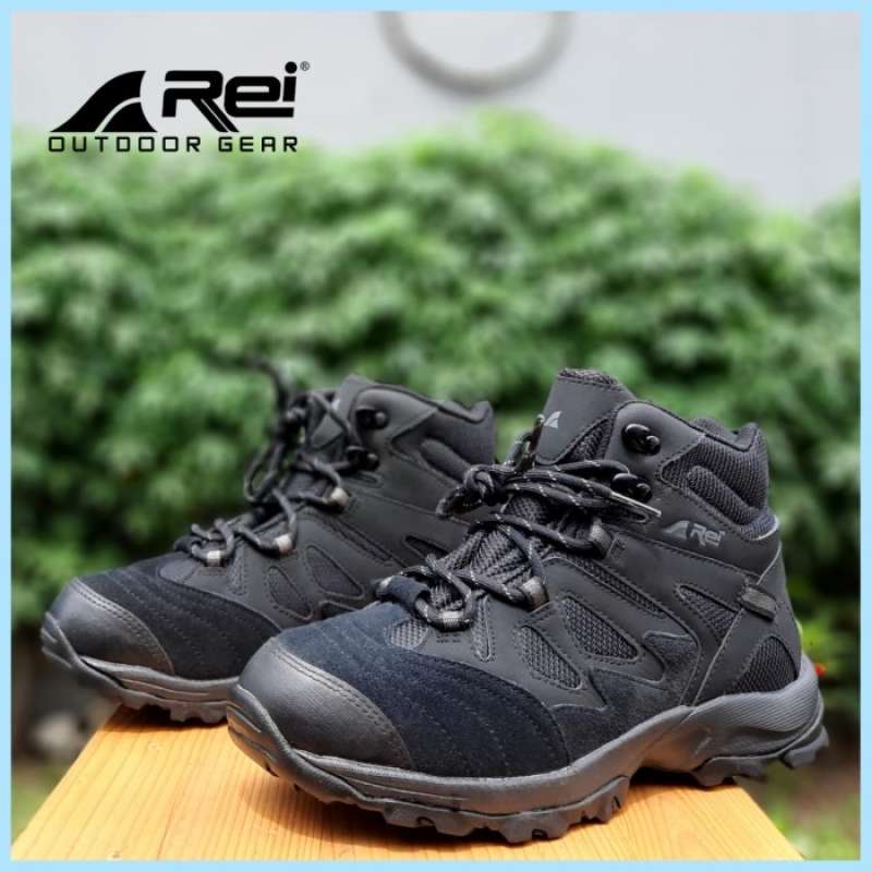 Jual Sepatu Gunung Rei Sepatu Outdoor Original Sepatu Gunung Outdoor di ...