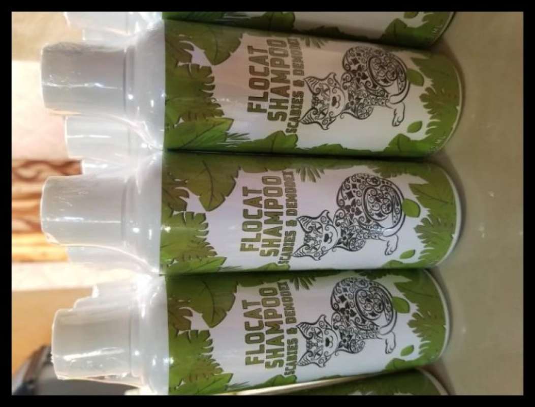 Jual Stock Terbaru Flocat Shampoo Jamur Dan Kutu Kucing,anjing (knock ...