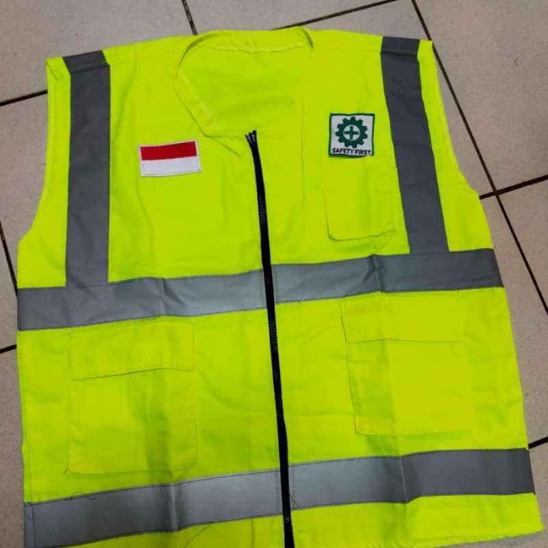 Jual ROMPI SAFETY PROYEK + LOGO K3 DAN BENDERA - Multicolor di Seller ...