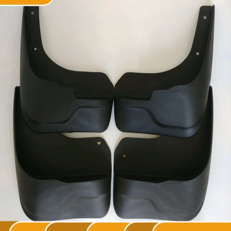 Jual Mudguard Karpet Roda Penahan Lumpur Mobil Toyota All New Inova ...