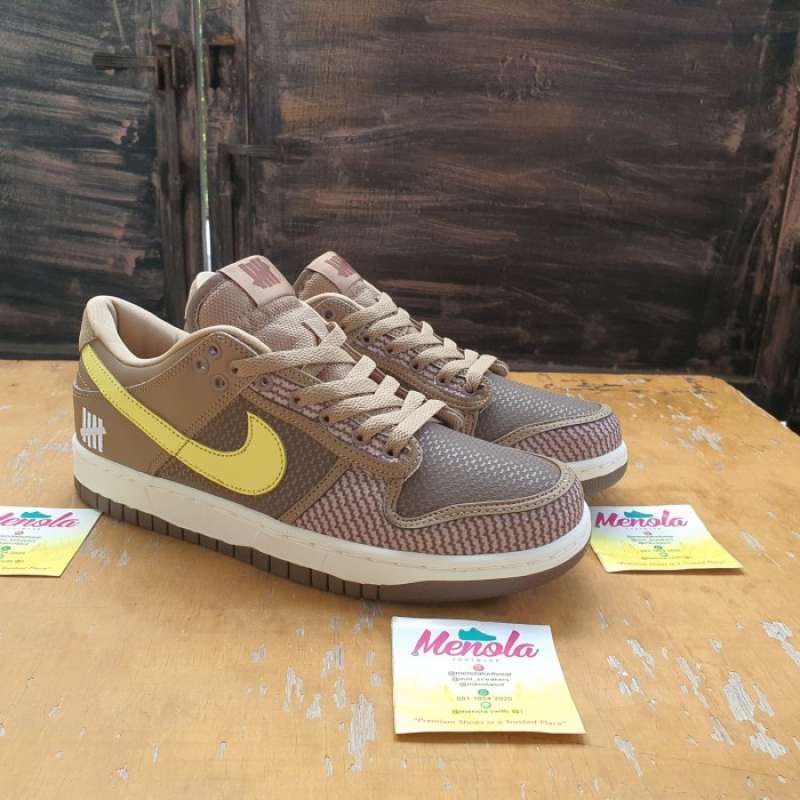 Jual Undefeated X Nike SB Dunk Low Pro Canteen di Seller Gudang Sepatu ...