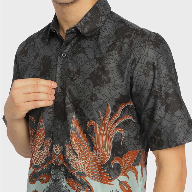 Promo Jayashree Batik Slimfit Danar Grey Kemeja Batik Pria Lengan ...