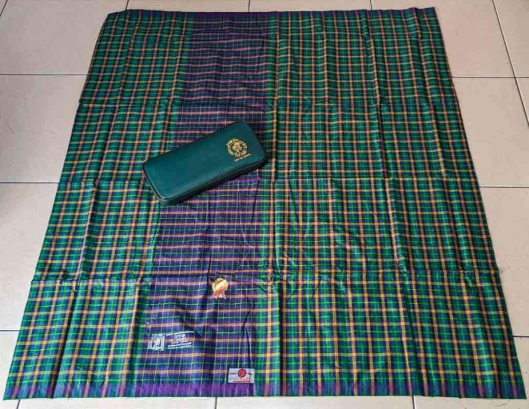 Jual SARUNG JADUL CAP PADI FULL SUTRA 02 di Seller Gallery Muslim ...