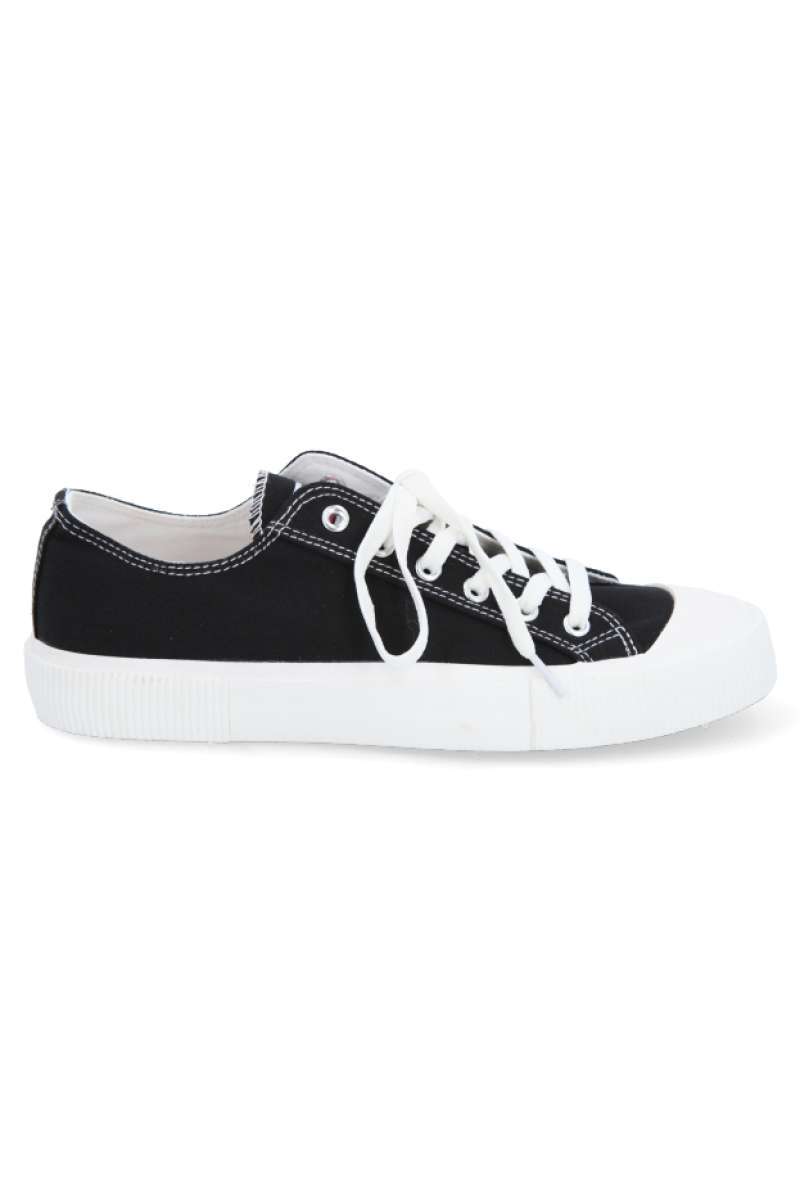 Promo Sepatu Sneakers Low Cut Pria Cardinal M1063t01a - 41 Diskon 39% ...