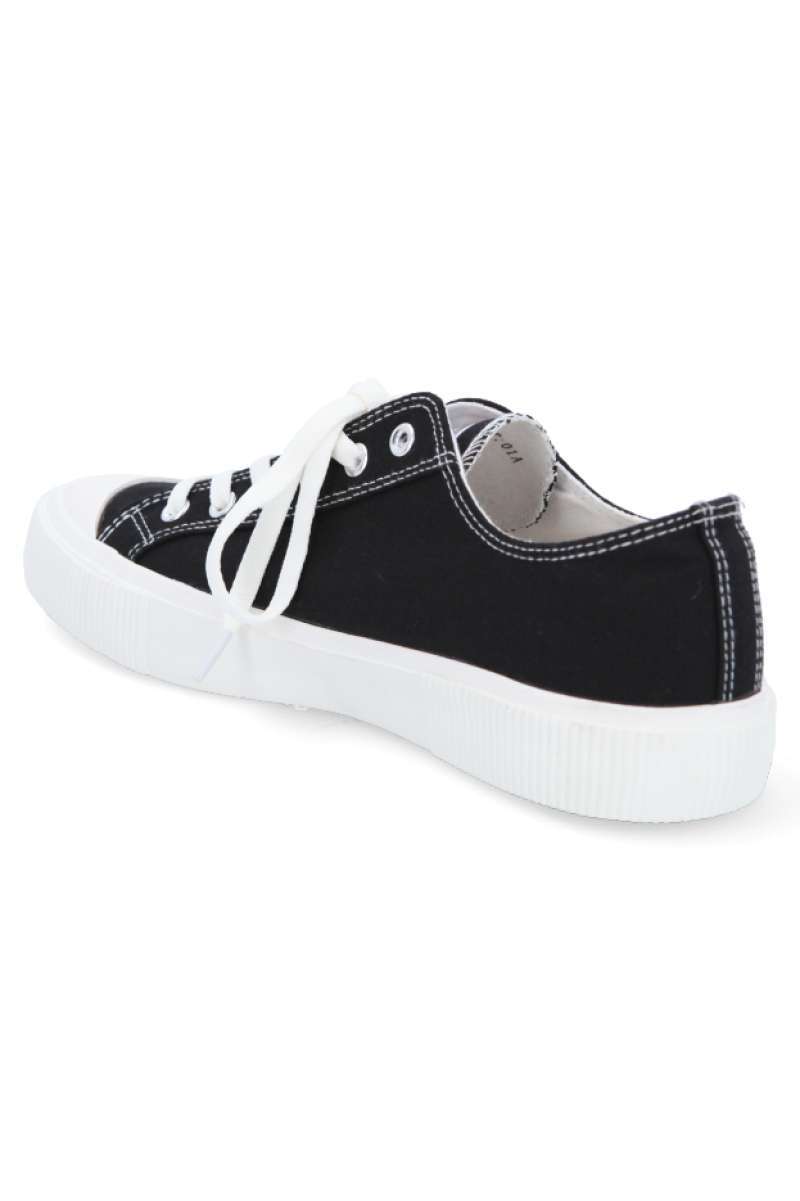 Promo Sepatu Sneakers Low Cut Pria Cardinal M1063t01a - 41 Diskon 39% ...