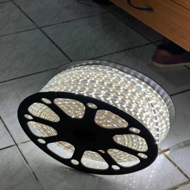 Promo Lampu LED Strip 5050 Putih Flexible 220V Per Meter Lampu LED Neon ...