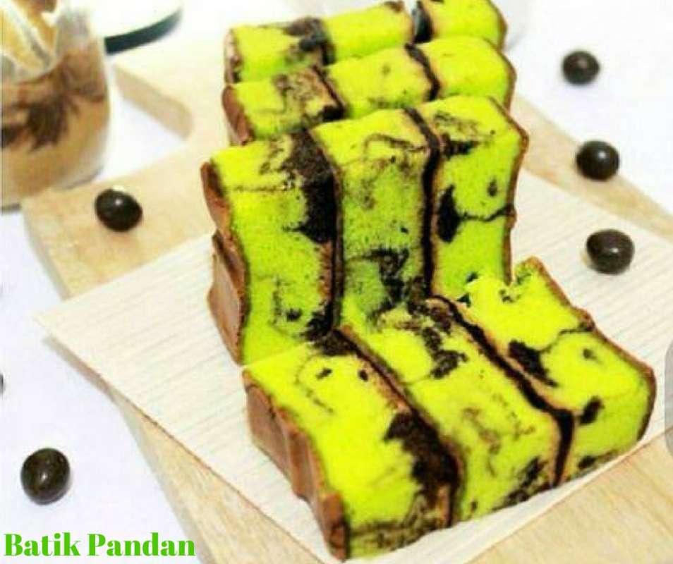 Jual Livana Spikoe Batik Pandan Kue Lapis Legit Surabaya 22x6 Cm Dengan ...