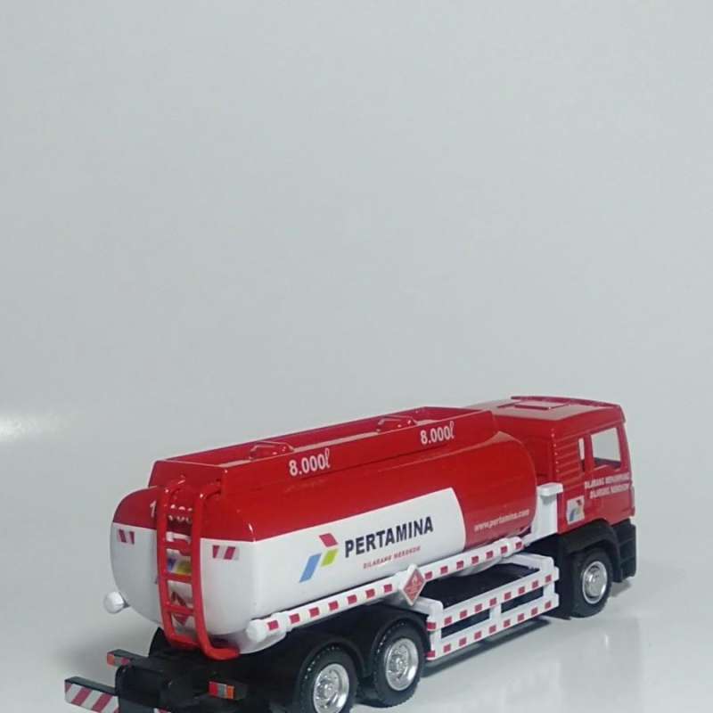 Jual Diecast Miniatur Truck Tanki Scania Custom Pertamina Merah Skala 1 ...