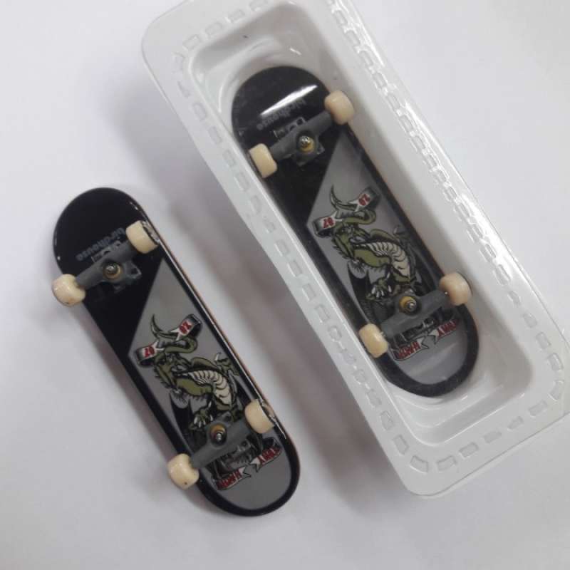 Tech Deck Tony Hawk Birdhouse