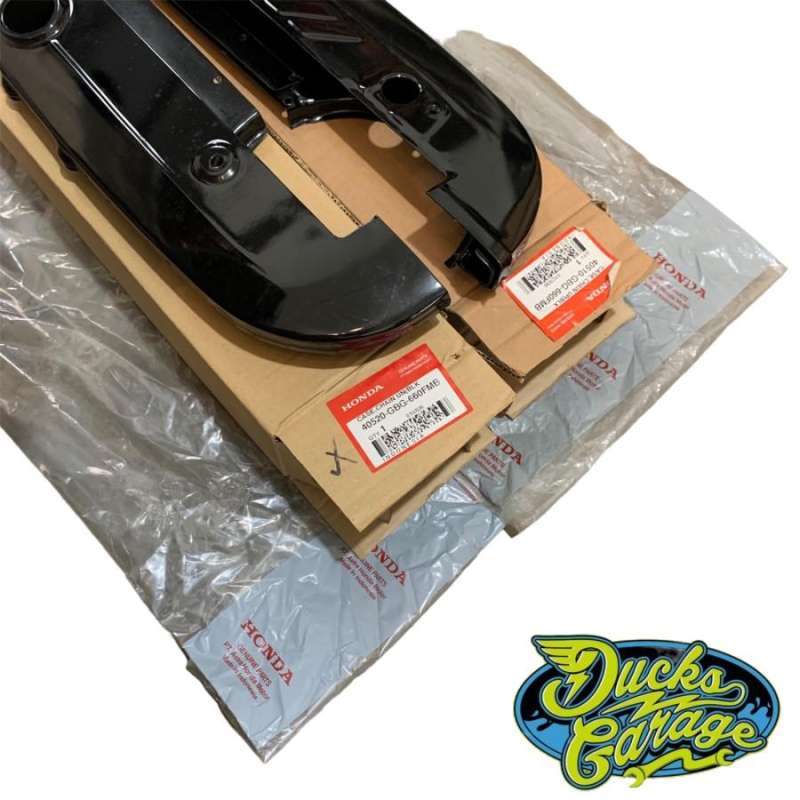 Jual Tutup Rantai Honda Astrea Grand / Impressa Original Hitam Di ...