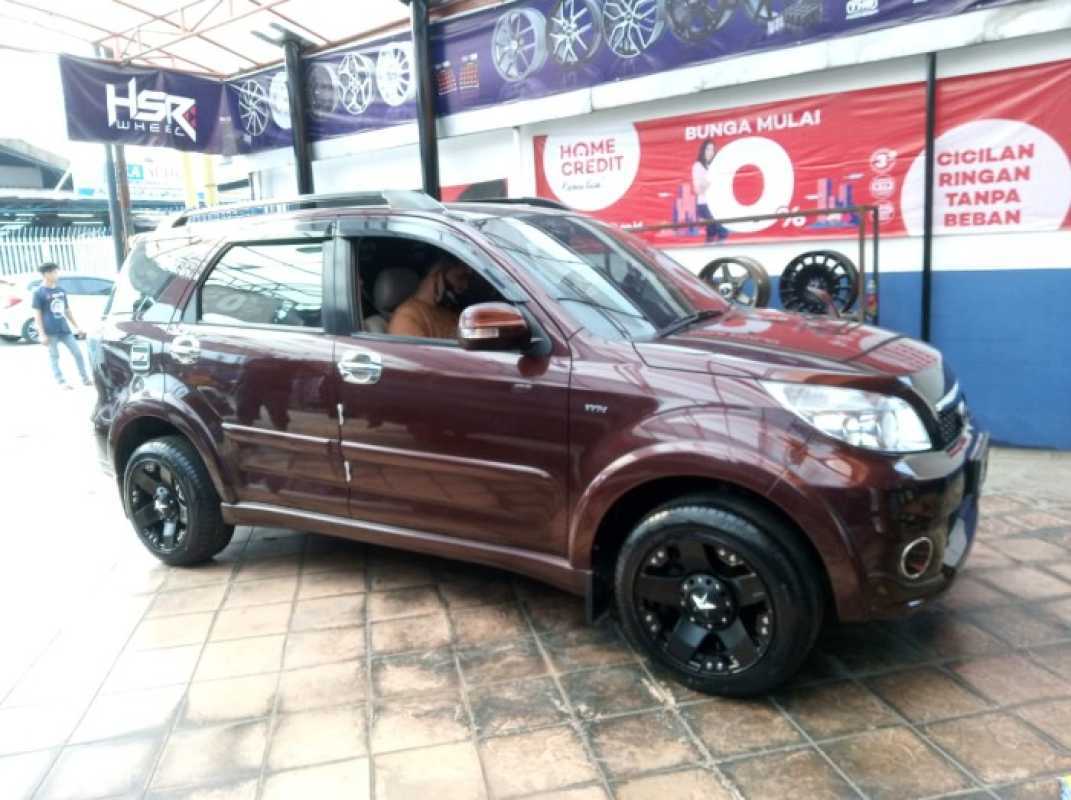 Promo Modifikasi toyota rush pakai pelek 16 inch model offroad Diskon ...