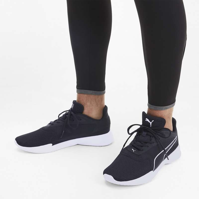 Jual Sepatu running PUMA Jaro black white ORIGINAL BNIB di Seller ...