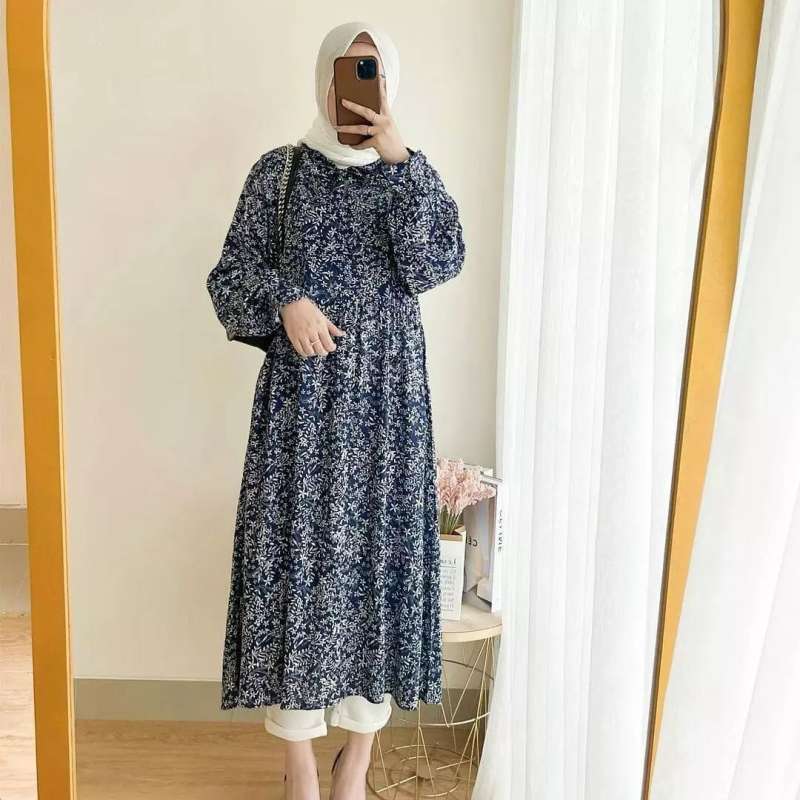 Deretan Inspirasi Outfit ala Niki Zefanya, Tampil Cantik dengan Outfit ...