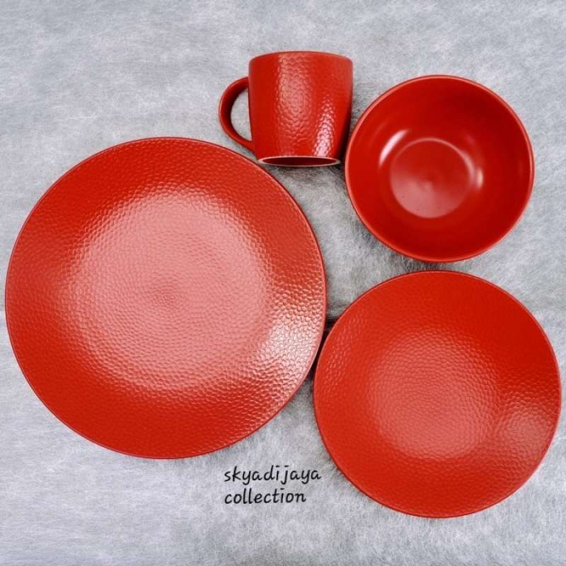 Jual piring merah keramik di Seller skyadijaya_collection - Kelapa ...