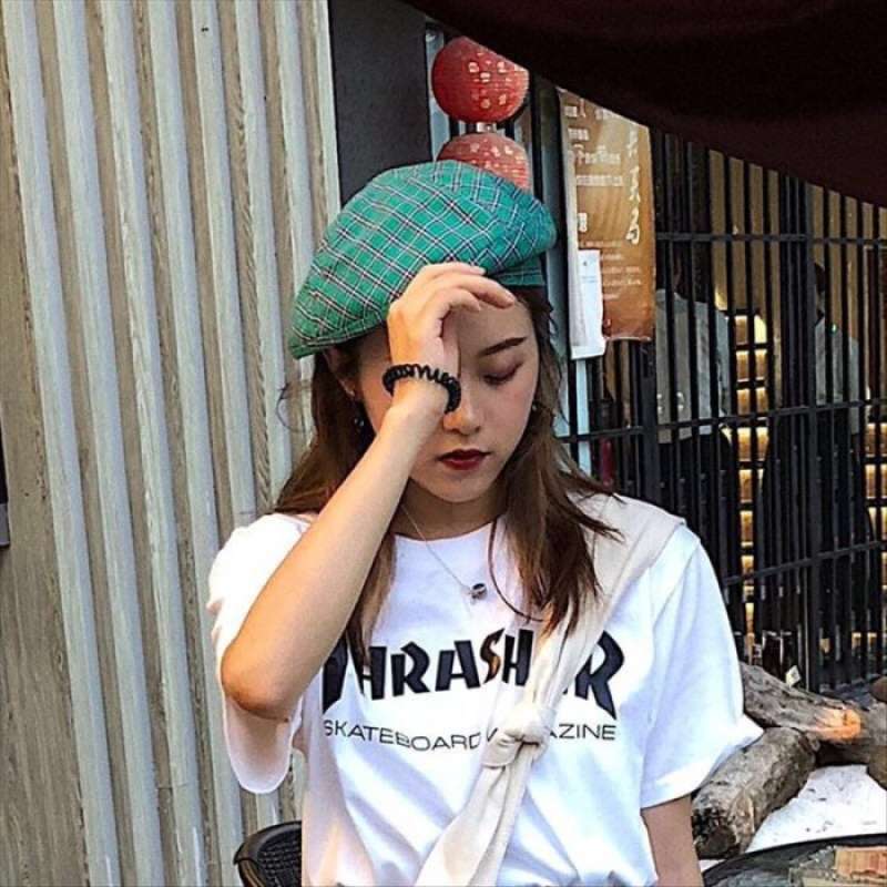 6 Rekomendasi Topi Wanita Kekinian untuk Tampilan yang Trendy - Blibli ...