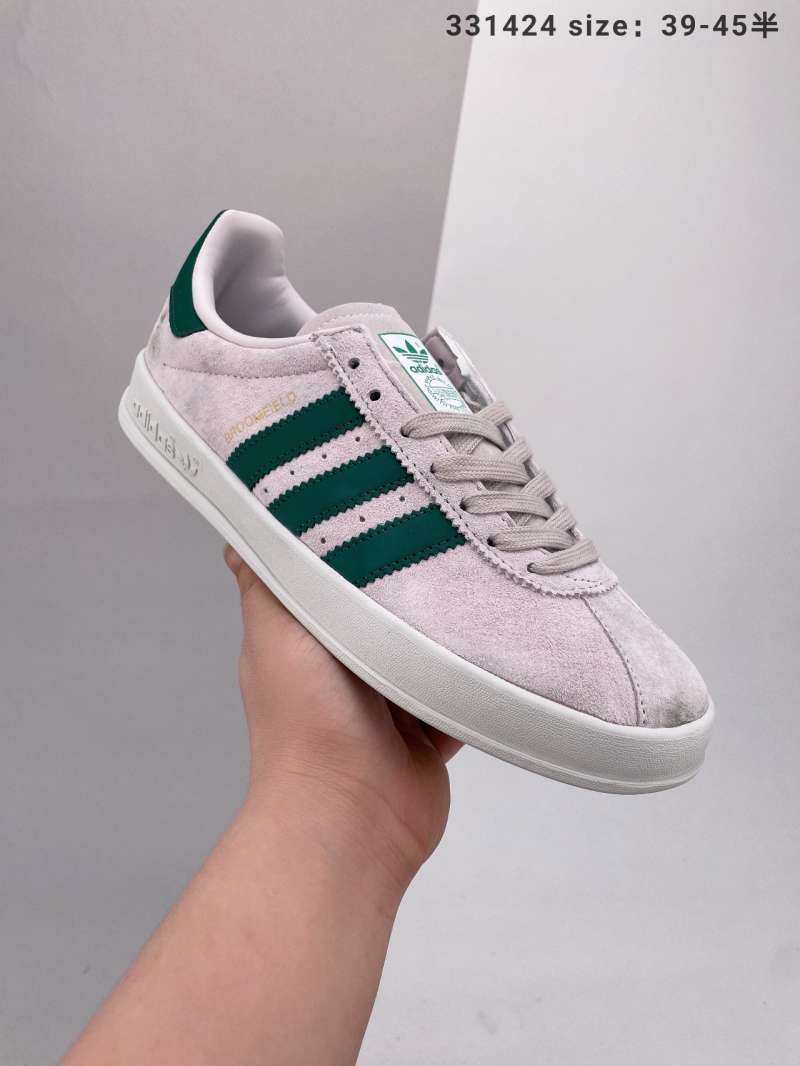 Jual Adidas Bloomfield shoe is an eternal training idol. This Samba ...