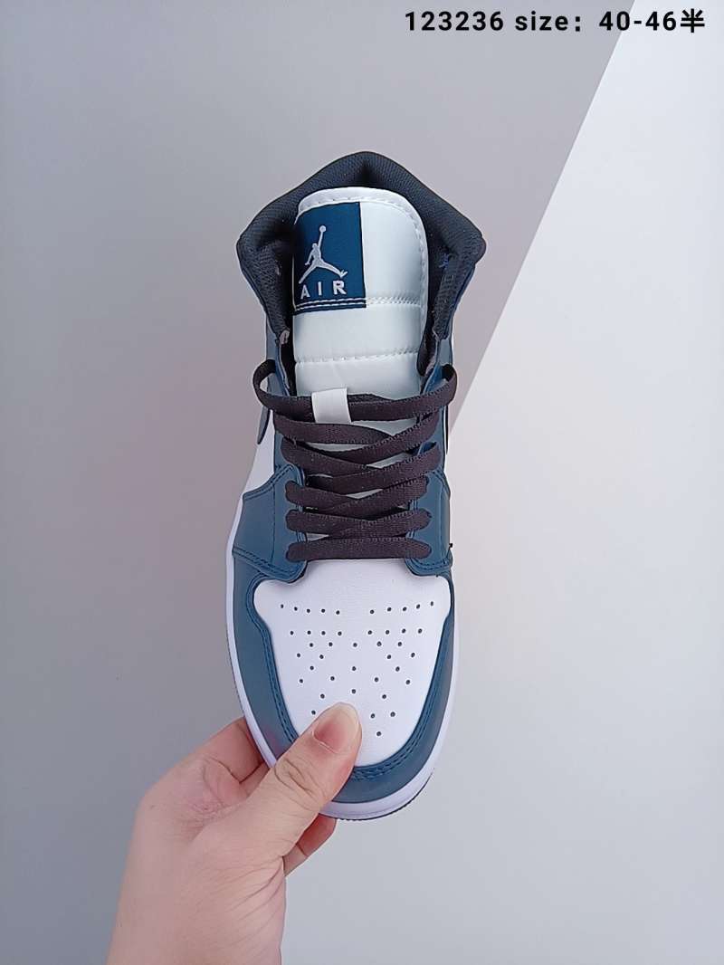 Jual Nike Air Jordan 1 Mid Light Smoke Grey Ashtray Aj1 Nike Air Jordan ...
