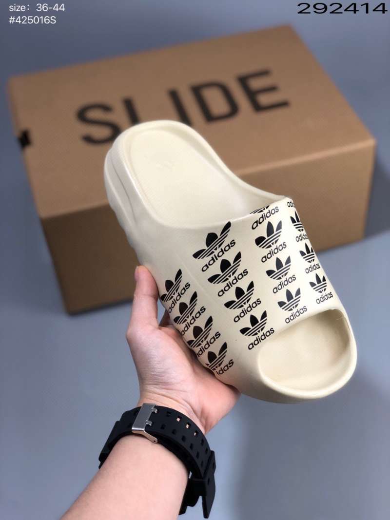 Jual 70 Kanye West x yeezy slide resin coconut slipper Kanye Liancheng ...