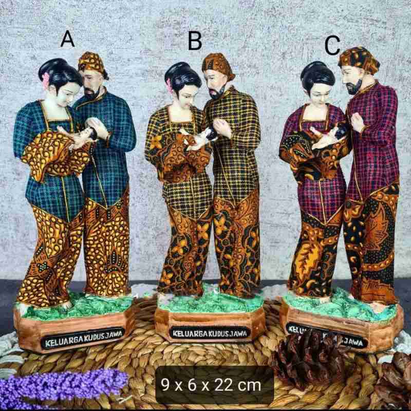 Jual Patung Keluarga Kudus Natal Palestina / Keluarga Yesus Maria Dan ...