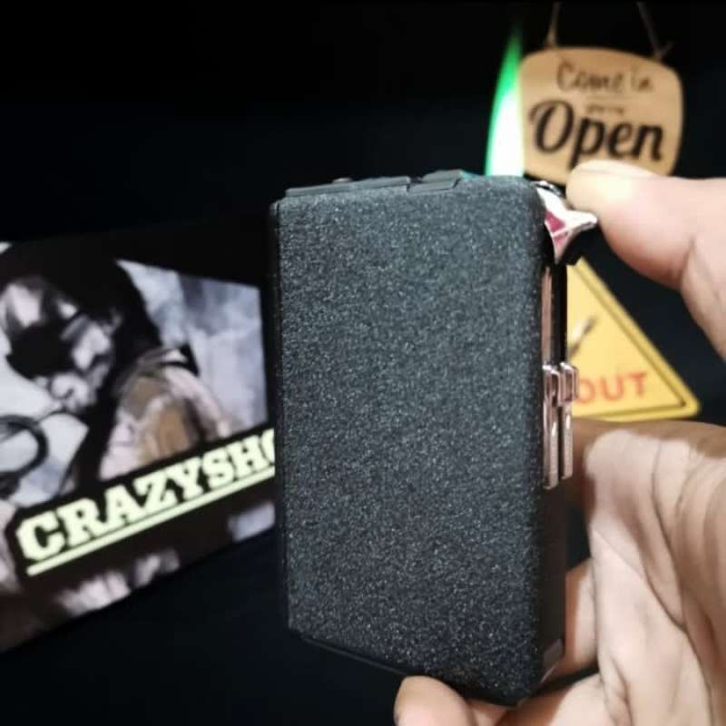 Jual Premium Kotak Rokok Hitam Polos Dilengkapi korek - Hitam ...