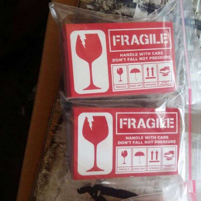 Jual Kertas stiker 8x5 fragile /barang mudah pecah/hati hati di Seller ...