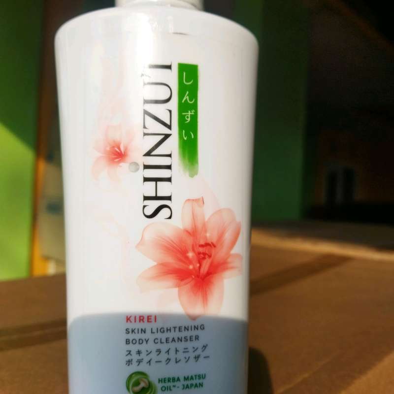 Jual Shinzui Body Cleanser Pump 500ml di Seller Salsaselina ...