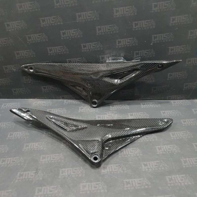 Jual Cover Body Bawah Jok Depan Part Original Yamaha R15 V4 Carbon ...