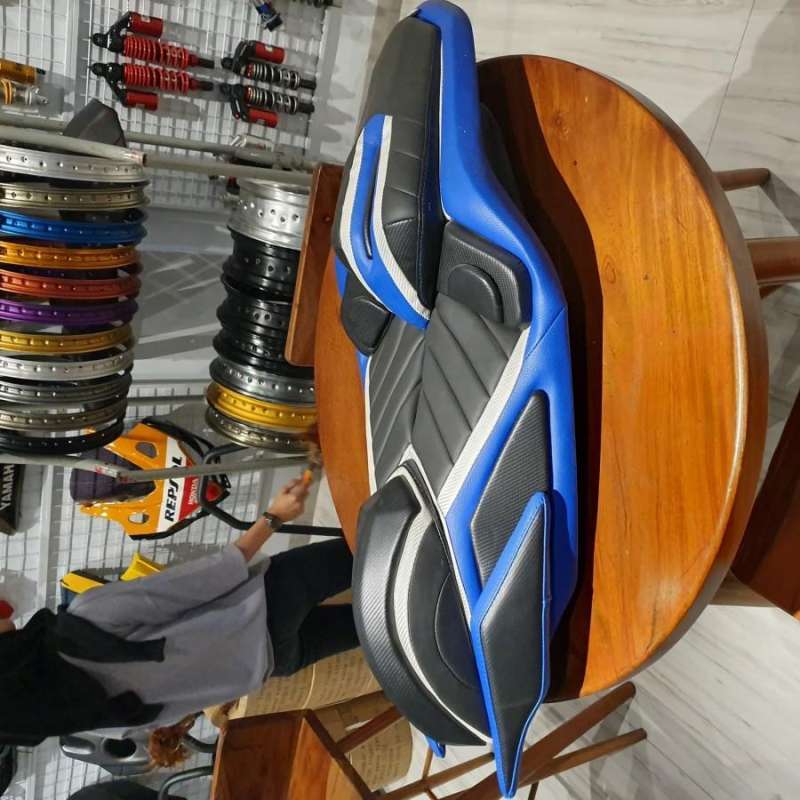 Jual Jok Mbtech Original Yamaha Aerox 155 Model Stealth New Design di ...